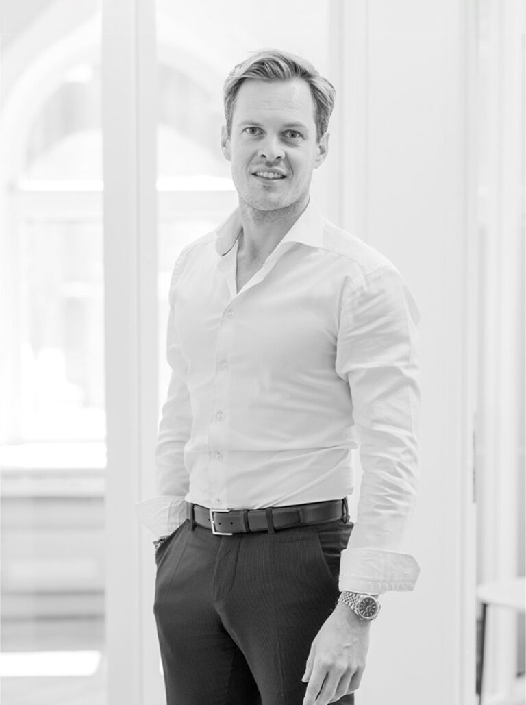 Professionals - Serendipity Partners